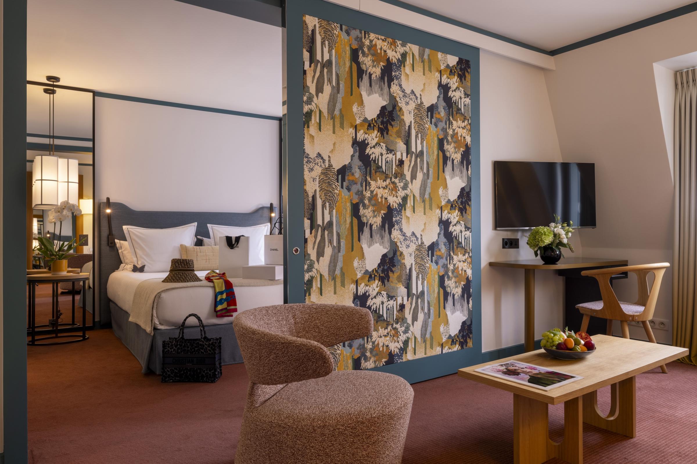 The Paris of Writers: A Literary Itinerary through the City of Light